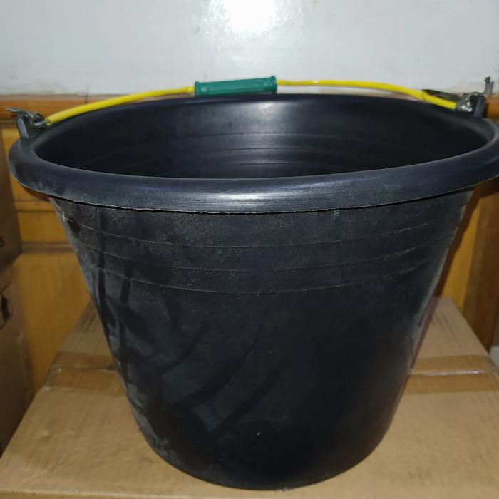 Jual Ember Cor Besar Hitam Bangunan - Jakarta Barat - WW TRADING ...