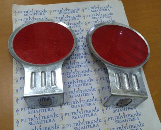 Jual Guardrail Reflector reflektif,Reflektor pemantul Jalan - Merah ...