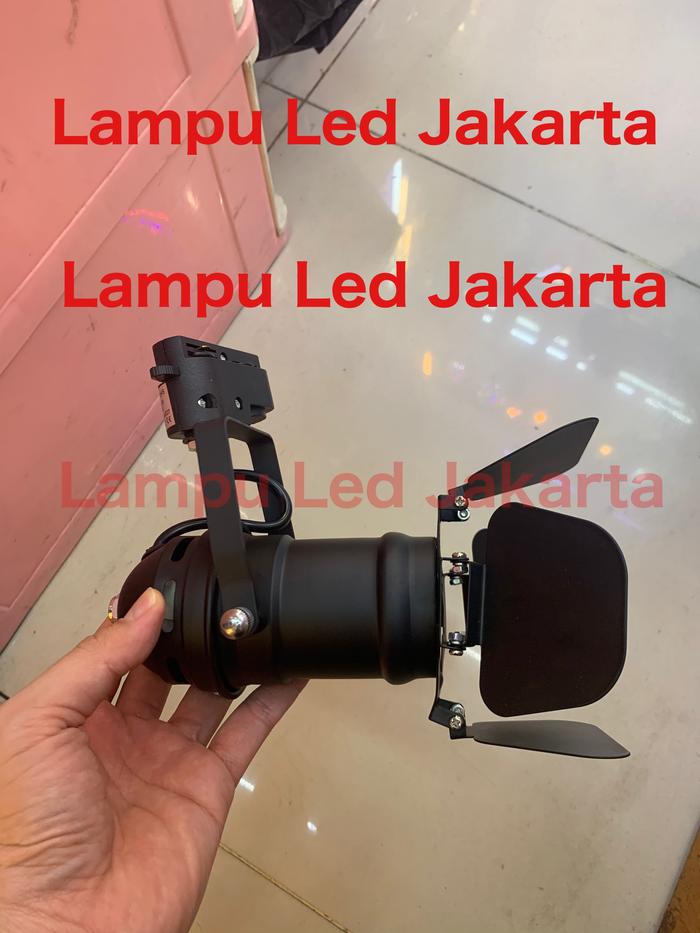 Jual Kap lampu rell studio mini. Kap studio mini fitting rel. kap sayap - Jakarta Pusat - Lampu ...