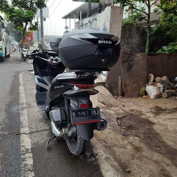 Promo Paket Promo Box Motor Honda PCX 150 PCX 160 Bracket + Box SHAD ...