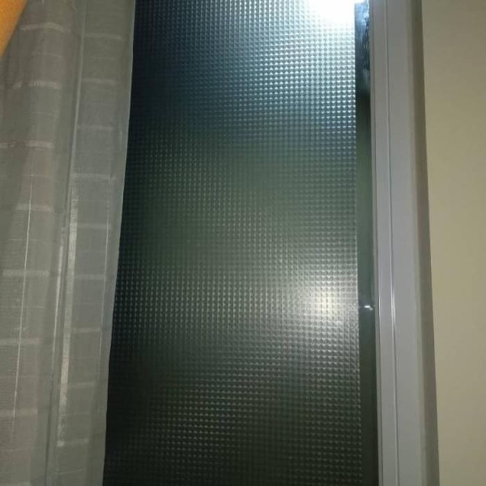 Jual sticker kaca sunblast murah motif kotak silang kecil - Kota Bekasi ...