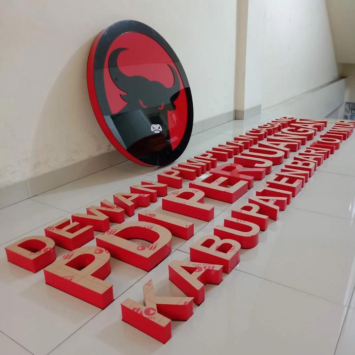 Jual Huruf timbul 3D akrilik, plang toko, 3D letter, 3D sign - Kota ...