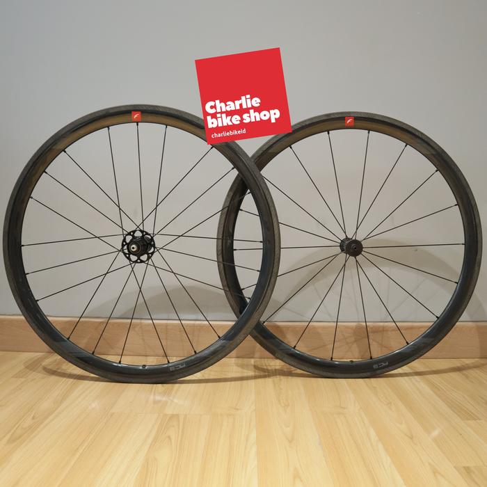 Jual Wheelset Carbon Fulcrum WIND 40C C17 Rim Brake - Shimano - Jakarta ...