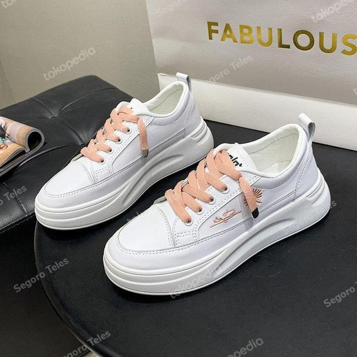Sepatu Putih Modis 2023 Sepatu Sneakers Sol Tebal Kasual