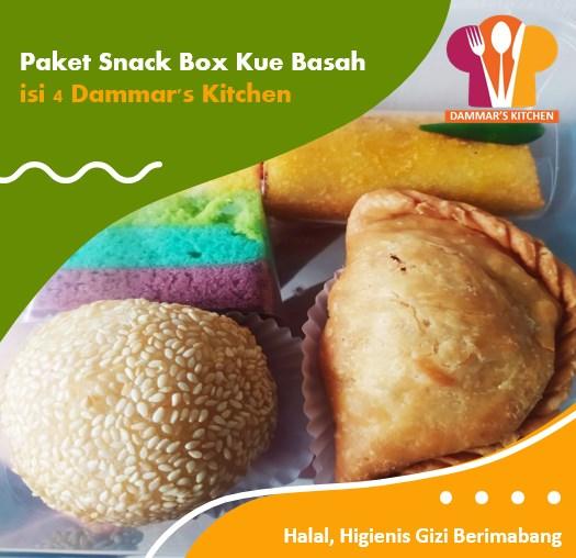 Jual Paket Snack Box Kue Basah isi 4 Dammar's Kitchen Kemasan box ...
