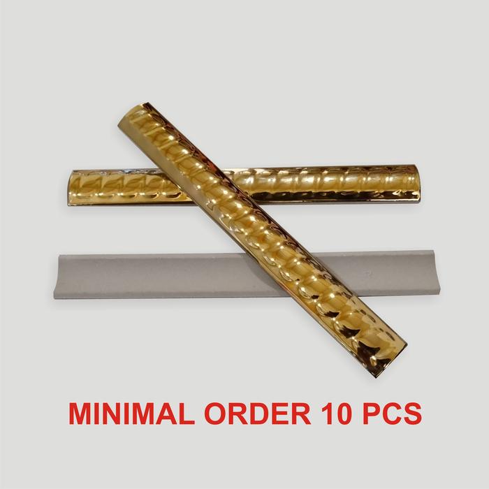 Jual kuku macan/bon-bon/list keramik ulir silver-gold (emas) - SILVER - Kab. Sidoarjo - Central ...