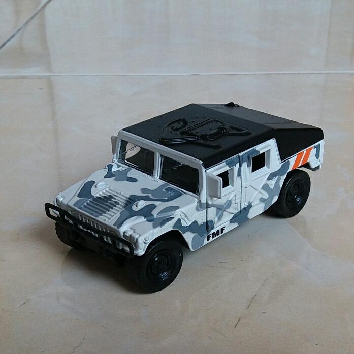 Jual DieCast Kendaraan Taktis Humvee US Army Light grey camo Maisto ...