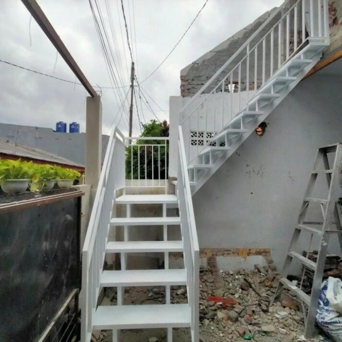 Jual tangga besi plat bordes - Kota Tangerang Selatan - berkahlas ...