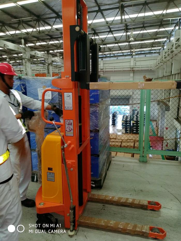 Jual JUAL HAND STAKER SEMI ELECTRIC 1TON 1.5TON 2 TON MEREK DALTON ...