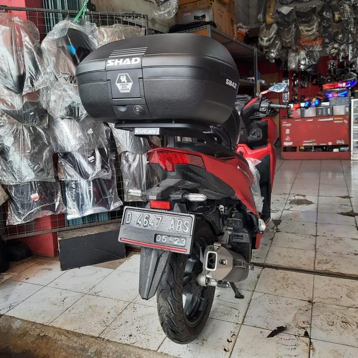 Jual Paket Promo Box Motor Honda Vario 125/150 bracket Kucay + Box SH42 ...