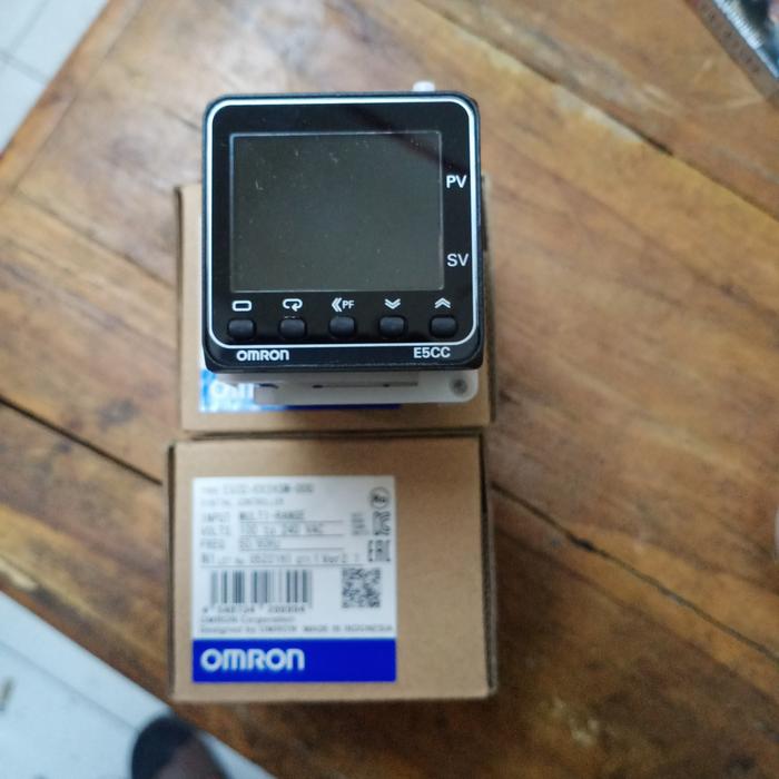 Jual Omron type E5CC-RX2ASM-000 DIGITAL CONTROLLER - Jakarta Pusat - Bahri AL-Barokah electric ...