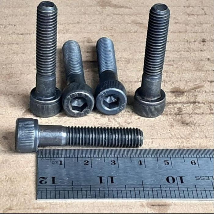 Jual BAUT L BAJA M8 X 40 / BAUT L M8X40 BAJA HITAM / BAUT 13 KUNCI L6 HALF - Kab. Tangerang ...