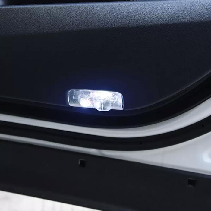 Jual Logo lampu vellfire / alphard door trim pintu depan - Jakarta ...