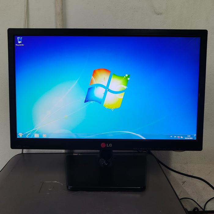 Jual Monitor LED LG 19 Inch Wide Screen - Jakarta Timur ...