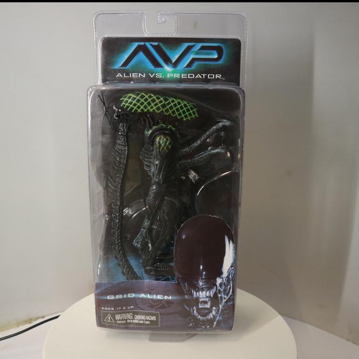 Jual Alien VS Predator Grid Alien - Kota Semarang - NOGO SHOP | Tokopedia