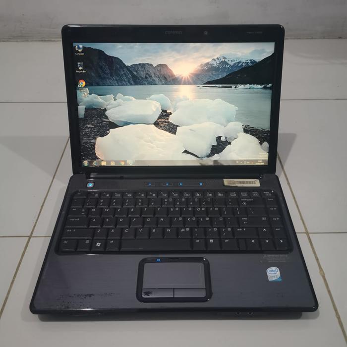 Jual Laptop HP Compact presario V3000, Silver - Jakarta Barat - dr.com ...