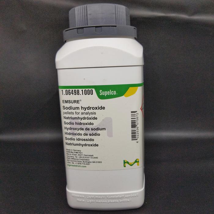 Jual Sodium Hydroxide 500GR / Natrium Hidroksida / NaOH , Merck 106498 ...