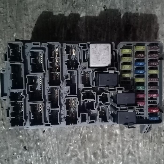 Jual fuse box sekring BCM Honda CRV gen2 original bergaransi - Kab ...