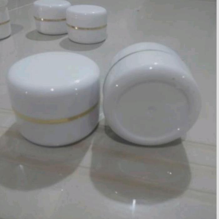 Jual pot cream PS putih gv 12,5 gr putih gv list gold( pkt 50 pcs) 1kg ...