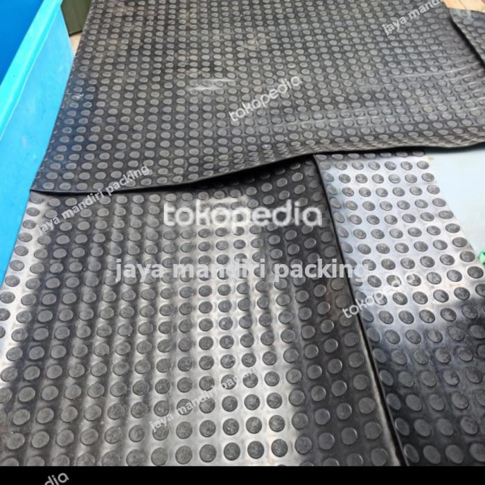 Jual karpet lantai karet anti slip motif koin hitam 4mm 120cm x 2mtr ...