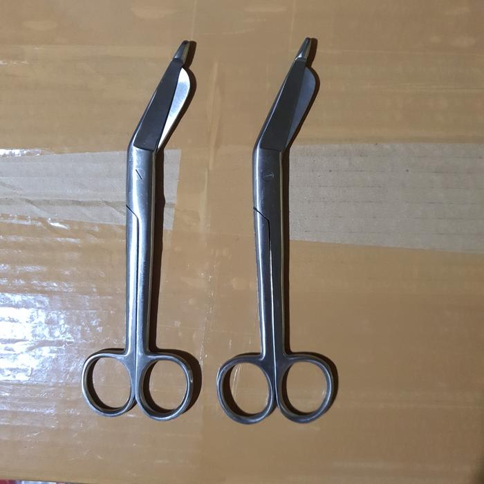 Jual Gunting Verban Kasa Plester 18 / Lister Plaster Bandage Scissors ...