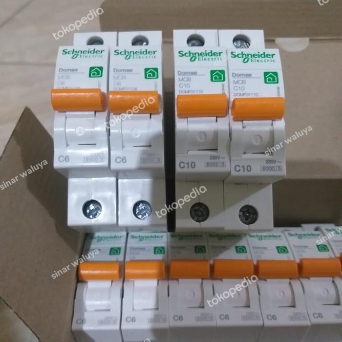 Jual Schneider Electric NEW DOMAE MCB 6A 1P - DOMF01106 - Jakarta Pusat - sinar waluya | Tokopedia