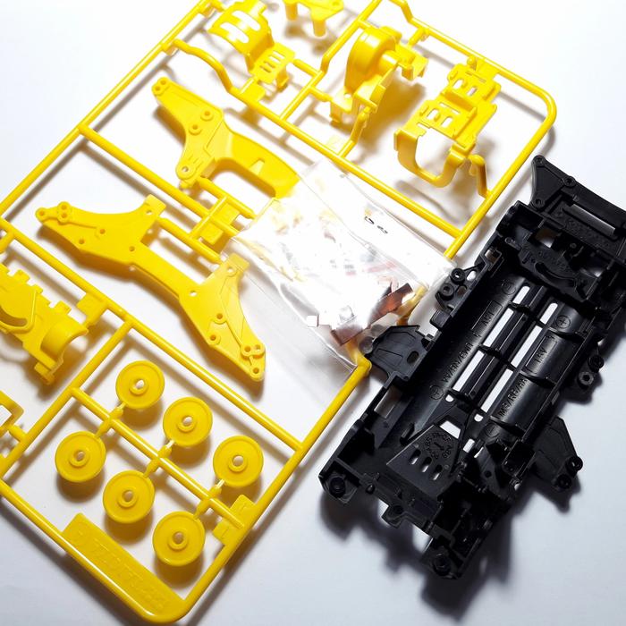 Jual chassis set vz black yellow terminal tamiya - Kab. Indramayu ...