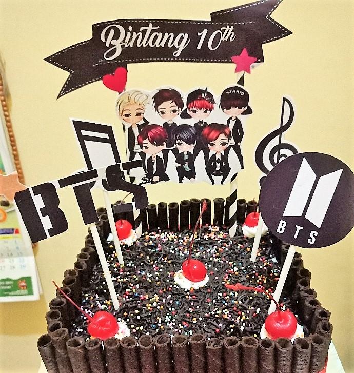 Jual Topper cake BTS EXO Blackpink Custom nama - BTS - Kab. Bekasi ...