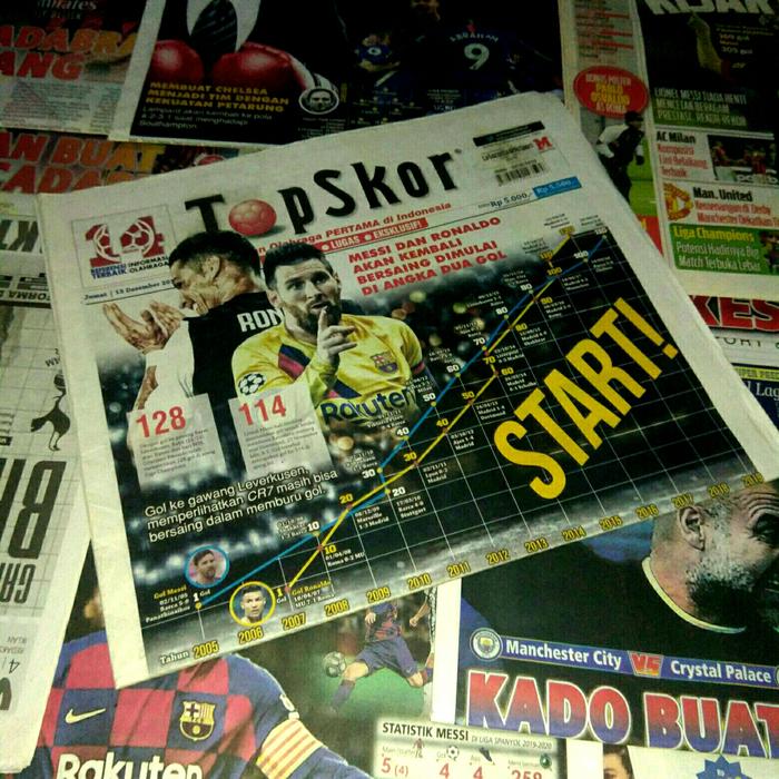 Jual Majalah Koran Bola Topskor Lionel Messi Cristiano Ronaldo CR7 ...