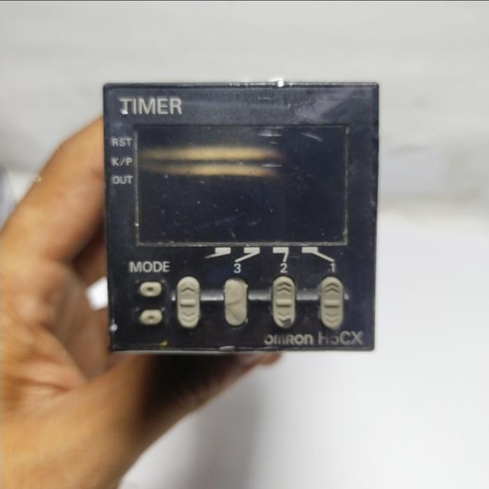 Jual TIMER OMRON H5CX volt: 12-24VDC ( Second mulus normal ) - Kab ...