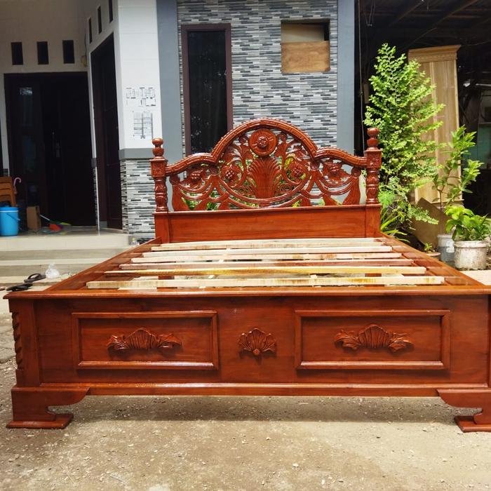 Jual dipan tiara no 2/ranjang tempat tidur/ kayu mahoni/ jati - Jakarta ...