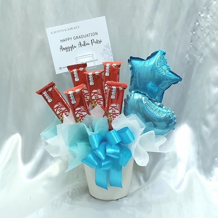 Jual Kit Kat Snack Bucket - Soft Blue - Jakarta Pusat - Kadosnackbuket ...