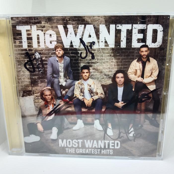 Jual CD The Wanted Most Wanted Greatest Hits Signed Tanda Tangan - Kota ...