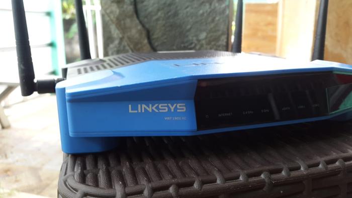 Jual Linksys WRT1900AC AC1900AC v2 (Cobra) Smart Dual-Band Wi-Fi Router ...