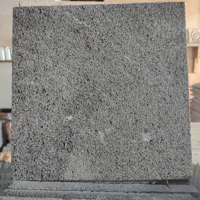 Jual batu candi hitam (Lava stone) ukuran 30 x 30 - Kota Bekasi ...