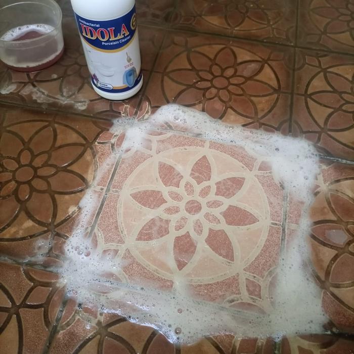 Promo Sabun Pembersih Kerak Lantai Keramik & Toilet Ajaib hanya di kuas ...