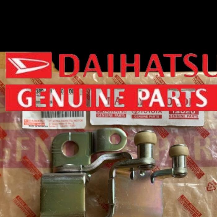 Jual Engsel pintu sliding kanan grandmax-Luxio plus roller original ...