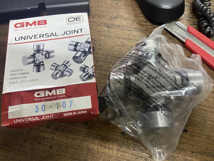 Jual Universal cross joint ukuran 30x107 30 107 - Jakarta Barat - Jaya ...