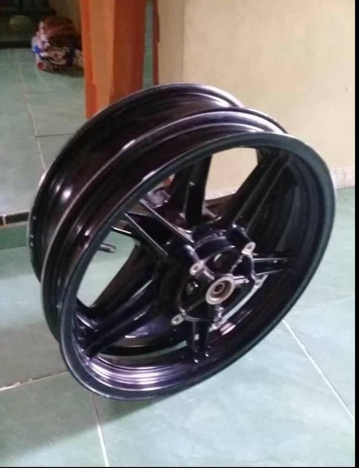 Jual Pelek Original Copotan R15V2 PNP Vixion (Depan & Belakang) - Kab ...
