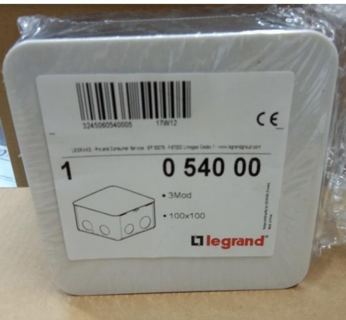 Jual Inbow Dus Stopkontak Lantai Legrand 3 Modul 054000 / Inbowdus ...