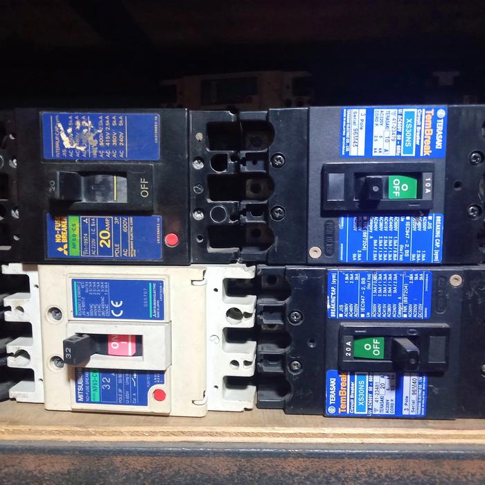 Jual mccb breaker nfb 3p 10a 15a 20a 25a 30a - Kota Bandung - All ...