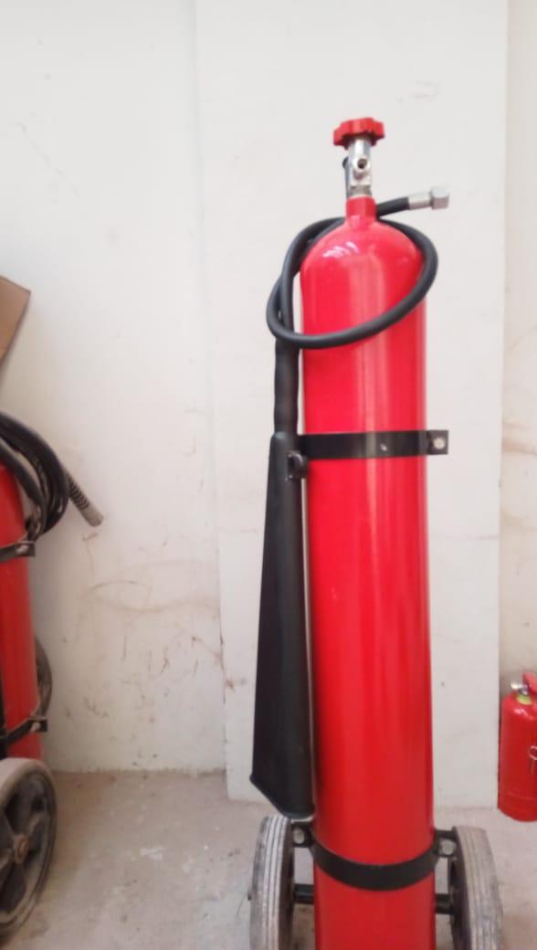 Jual TABUNG APAR CO2 KOSONG + trolly TABUNG KOSONG 9KG tabung reffil ...