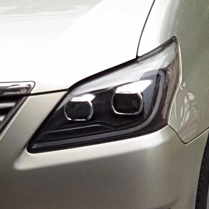 Jual VLAND YZ Led Projector Headlamp Headlight TOYOTA Grand Innova 2012 ...