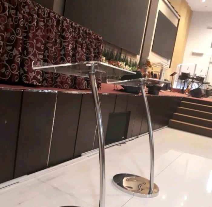 Jual Mimbar Podium Pulpits Minimalis akrilik acrylic gereja stainless ...