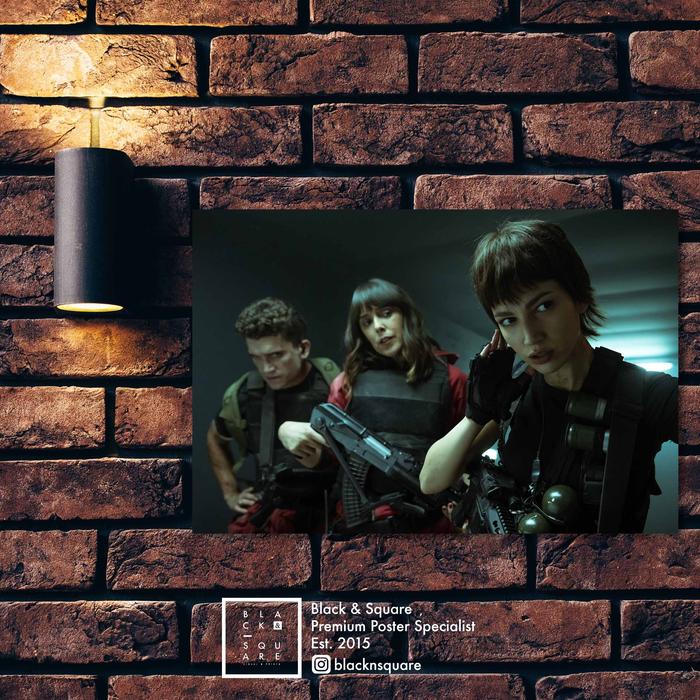 Jual La Casa De Papel Money Heist Scene - PREMIUM POSTER - 60x40cm ...