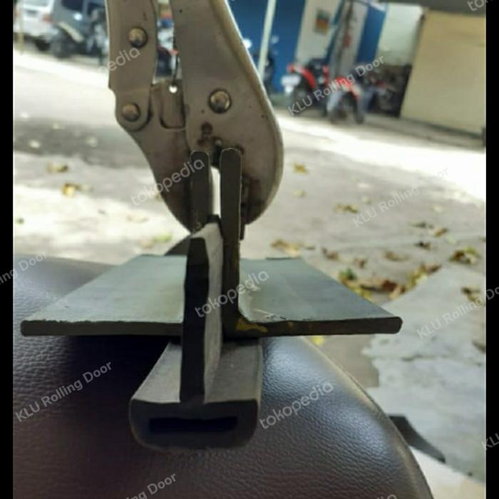 Jual Karet bottom slate daun rolling door - Jakarta Utara - KLU Rolling ...