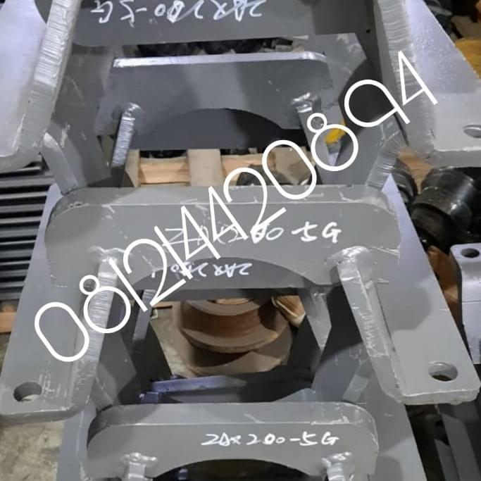 Jual guard track zx210-5g zx200-5g safety roller - Jakarta Barat ...