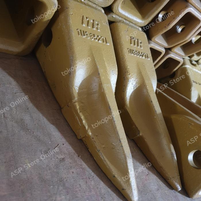 Jual Tooth Bucket Tiger CAT 320C (Brand ITR - Italy) - Jakarta Barat ...