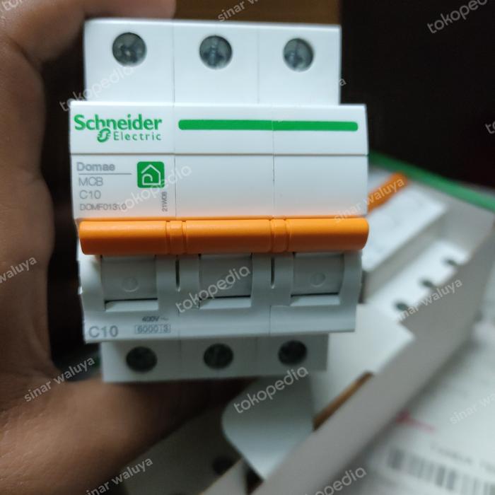 Jual Schneider Electric NEW DOMAE MCB 10A 3P - DOMF01310 - Jakarta Pusat - sinar waluya | Tokopedia