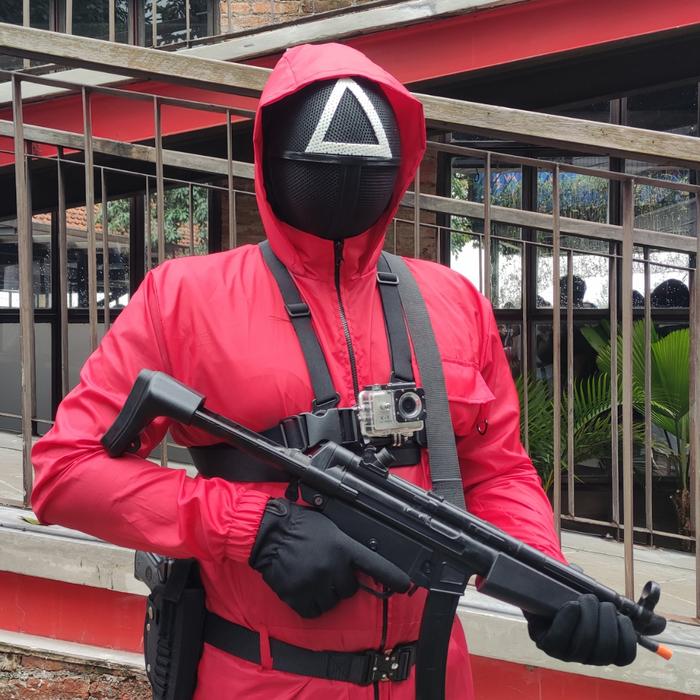 Jual KOSTUM JUMPSUIT SQUID GAME RED PINK SOLDIER COSPLAY HIGH QUALITY ...